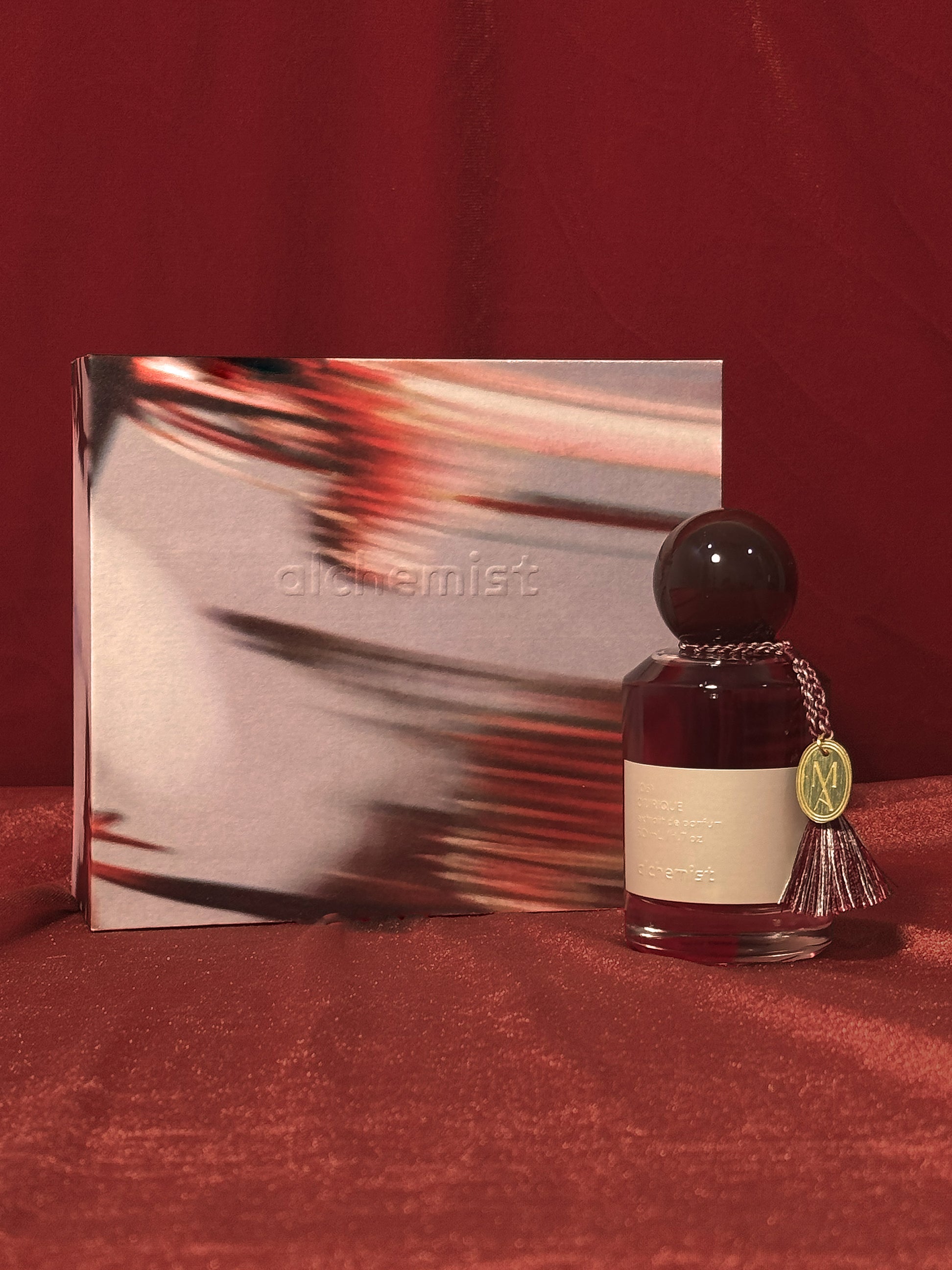 Extrait de Parfum – Alchemist Fragrance